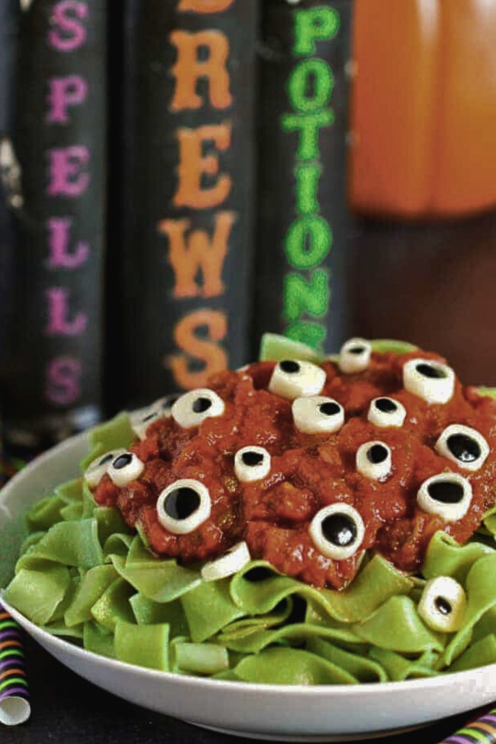 Packing Kids’ Lunch? 21 Fun Halloween-Themed Ideas! – Crafty Sphere
