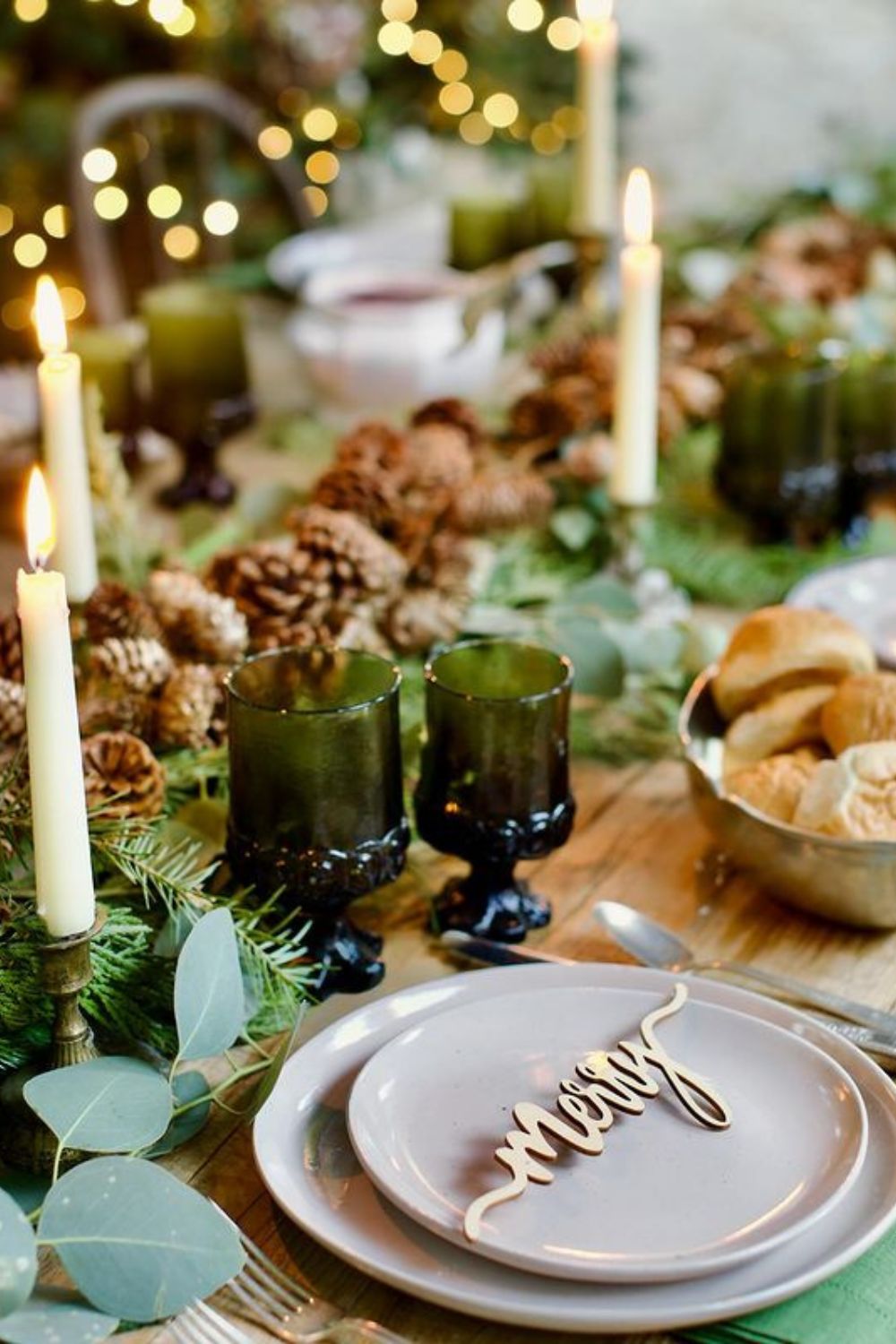 Setting a Holiday Table? 36 Christmas Dinner Ideas! – Crafty Sphere