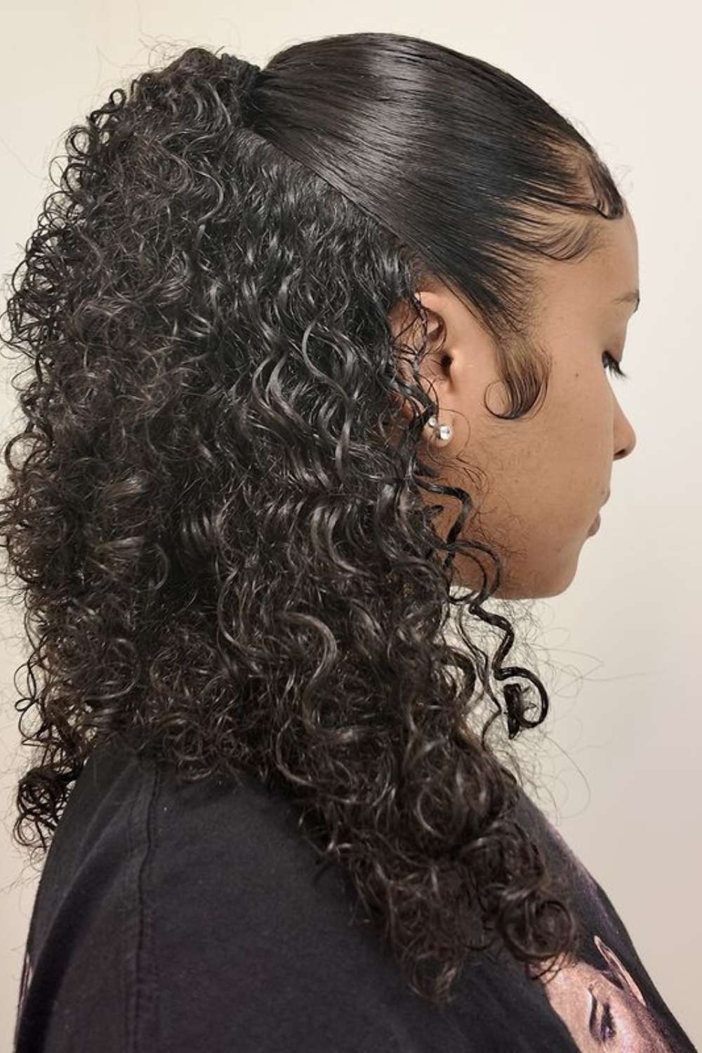 Late for School? 18 Easy Curly Hairstyles for Busy Mornings! – Crafty Sphere