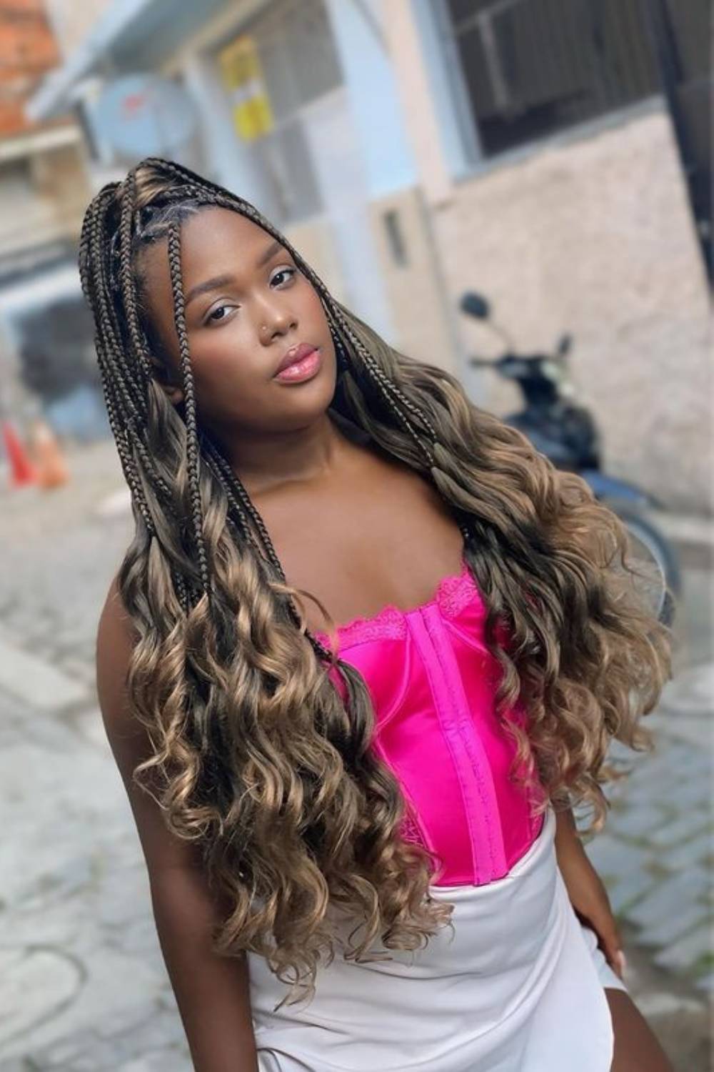 How to Master French Curls? 23 Stunning Hairstyle Ideas! – Crafty Sphere