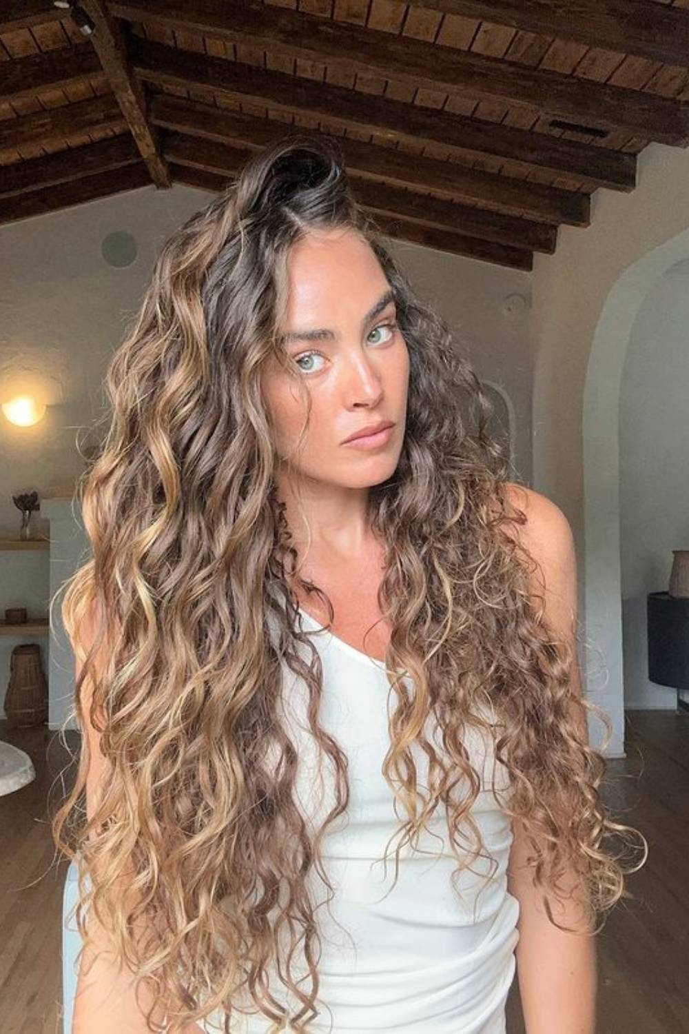 How to Master French Curls? 23 Stunning Hairstyle Ideas! – Crafty Sphere