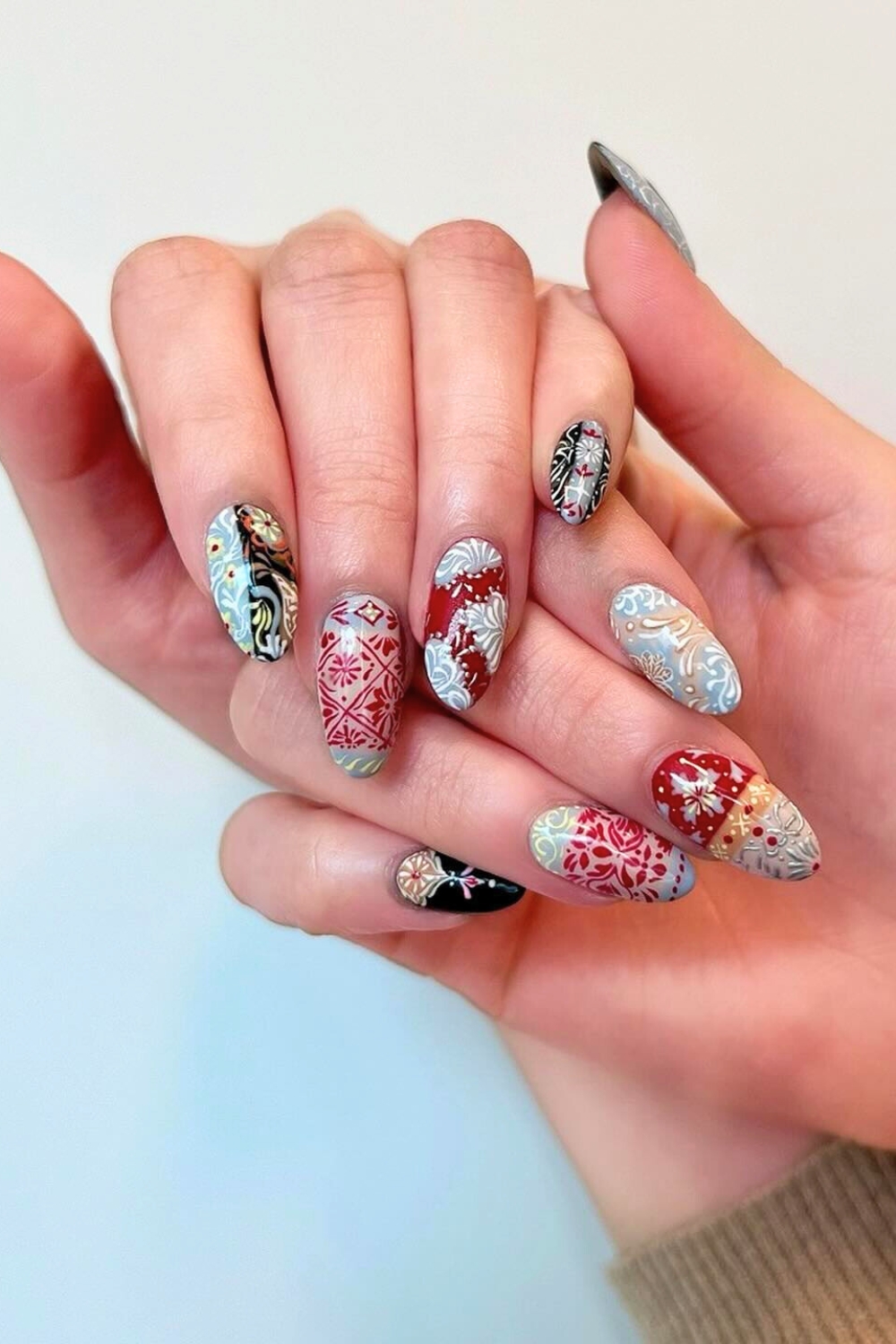 Prepping for NYE? 32 Glamorous Nail Design Ideas! – Crafty Sphere