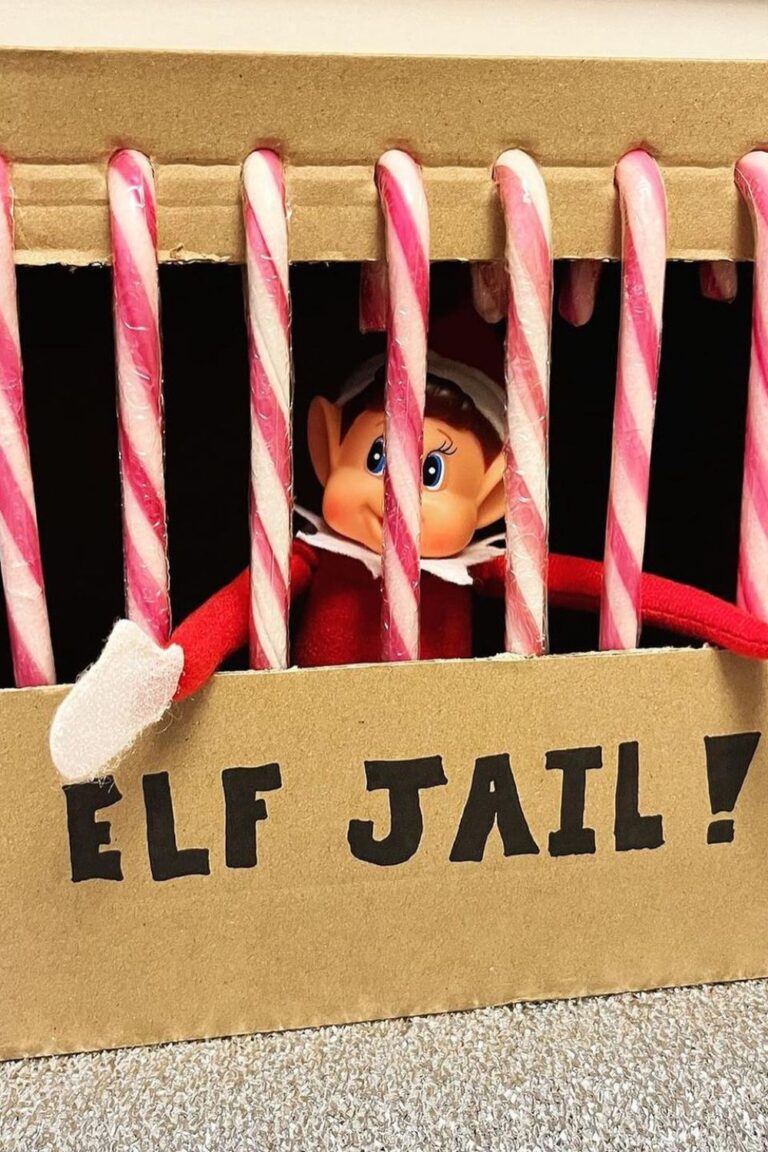 Prepping for Christmas? 25 DIY Elf on the Shelf Ideas! – Crafty Sphere