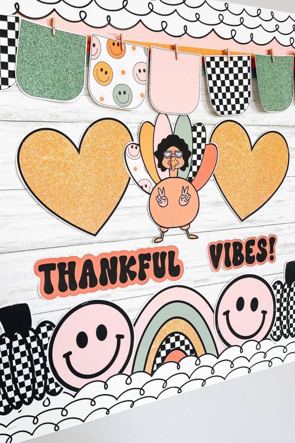 Decorating a Bulletin Board? 11 November Ideas! – Crafty Sphere