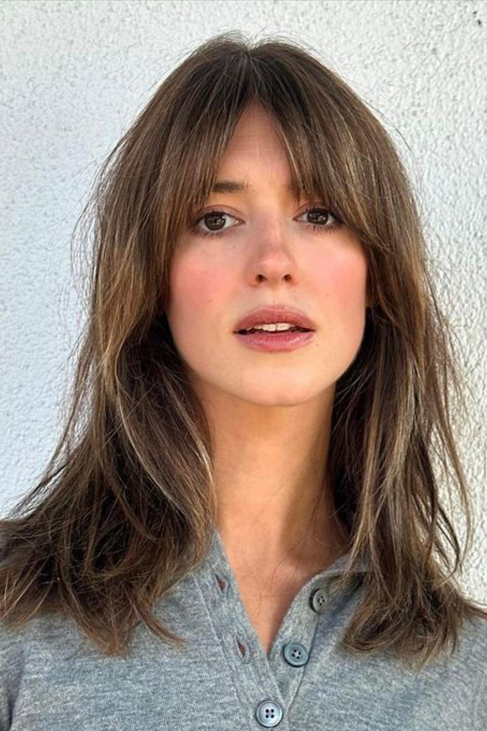 Fine Hair Struggles? 24 Volumizing Shoulder-Length Cuts! – Crafty Sphere