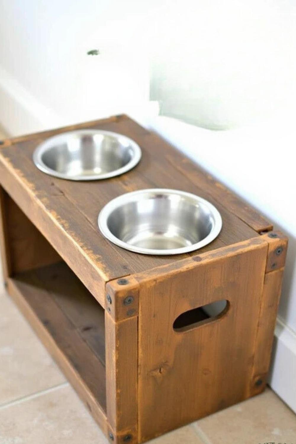 Need Organized Feeding? 22 Practical Dog Meal Station Plans! – Crafty ...