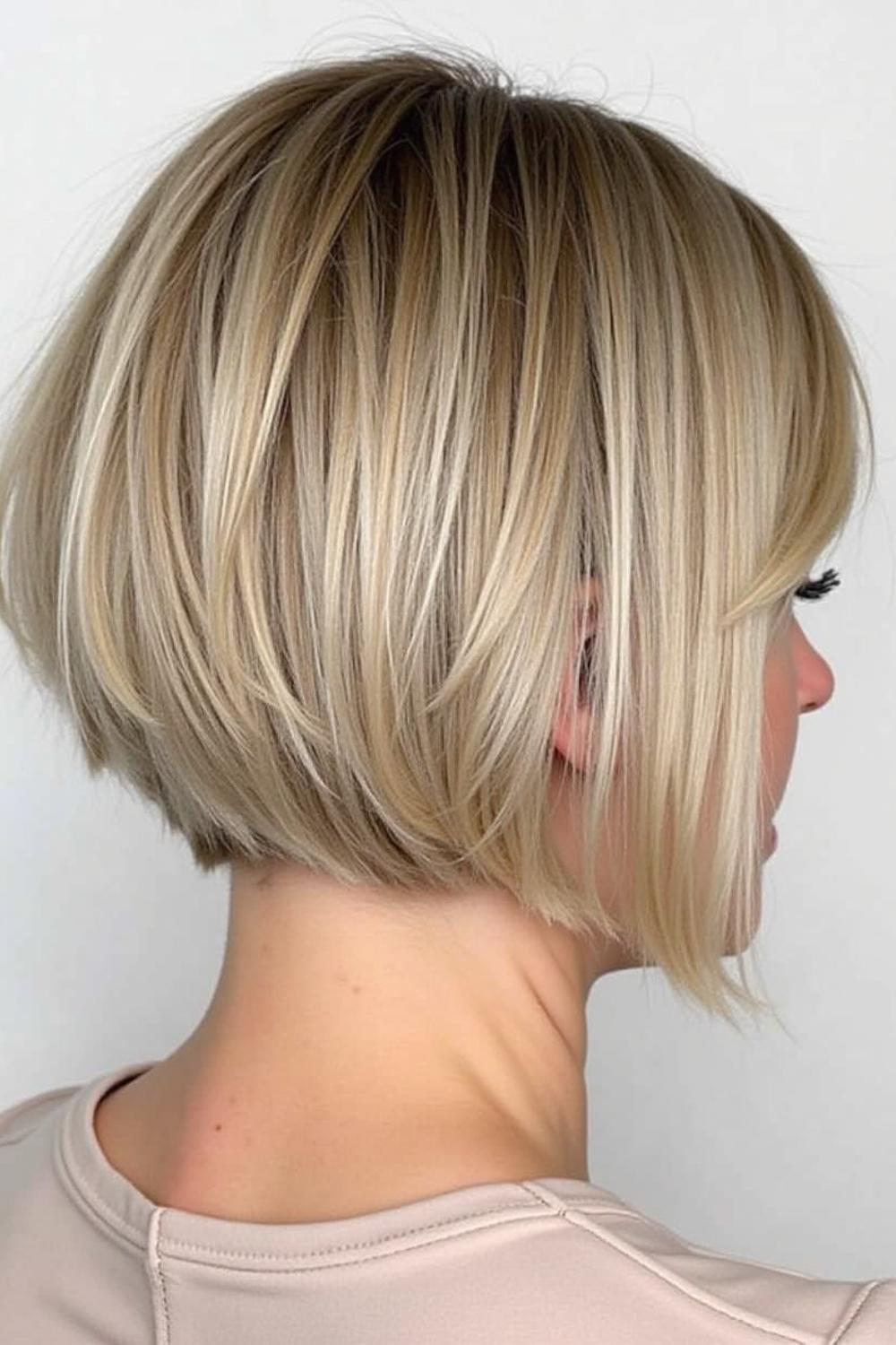 Want Dimensional Style? 26 Voluminous Stacked Bob Variations! – Crafty ...
