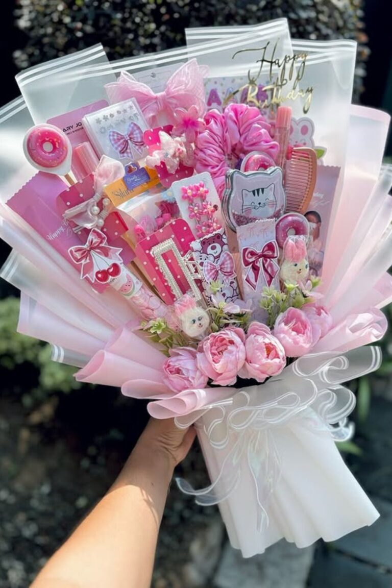 Arranging Flowers? 18 Creative Wrapping & Presentation Tips! – Crafty ...