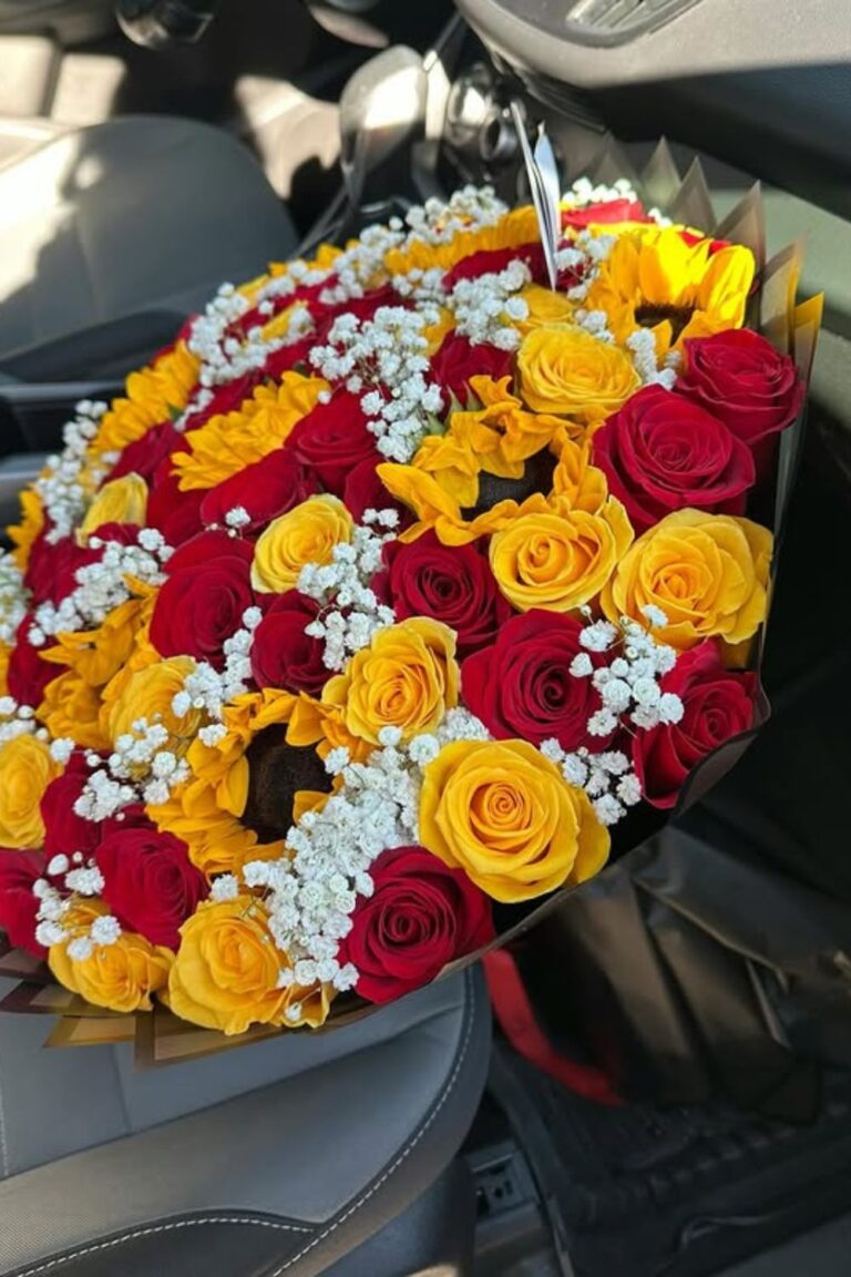 Arranging Flowers? 18 Creative Wrapping & Presentation Tips! – Crafty ...